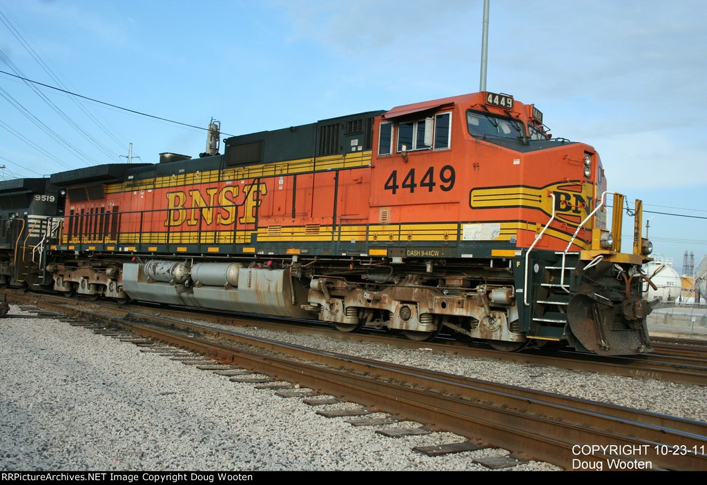 BNSF 4449
